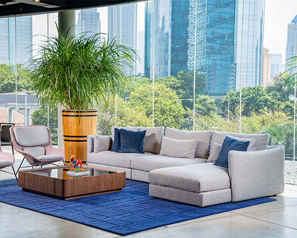 Get in Touch with PRIVE: Contact Us for Premium Home Solutions